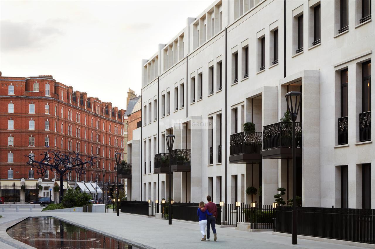 Продажа Вилла в 7 Whistler Square Chelsea Barracks Belgravia
